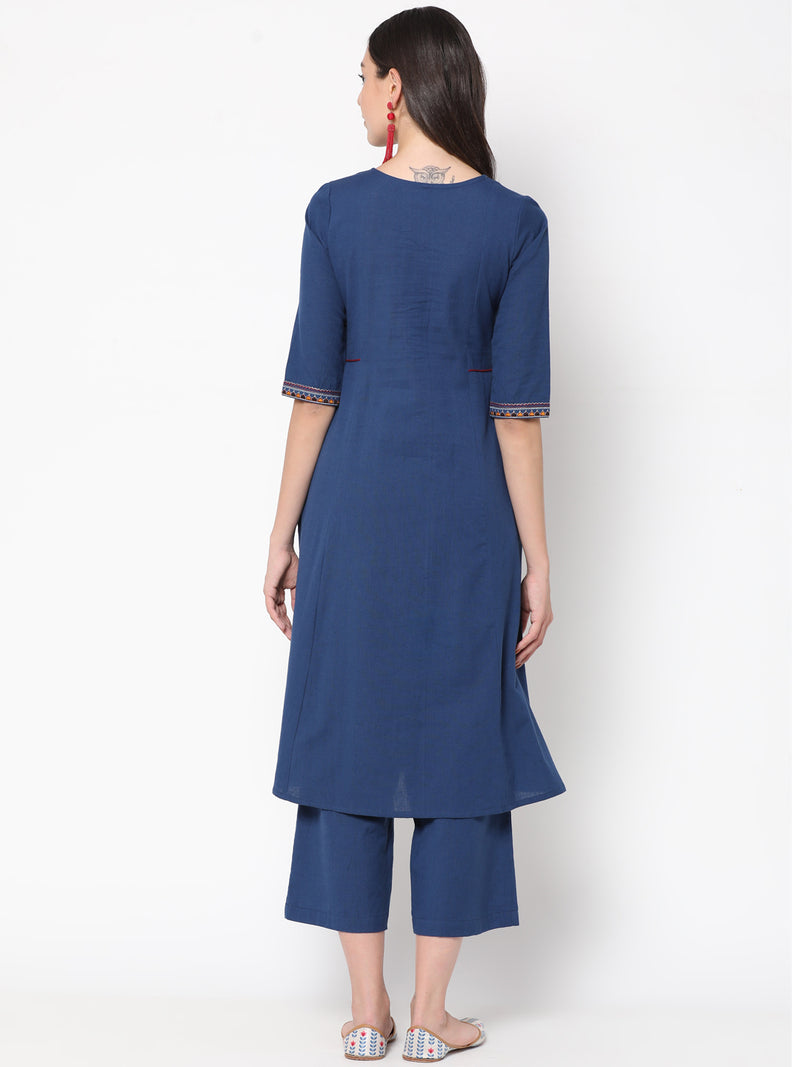Vivian Kurta set | Blue solid kurta set with embroidered yoke | Untung